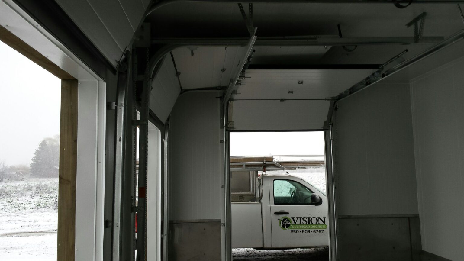 Okanagan Garage Doors: Repair & Installation by Vision Doors